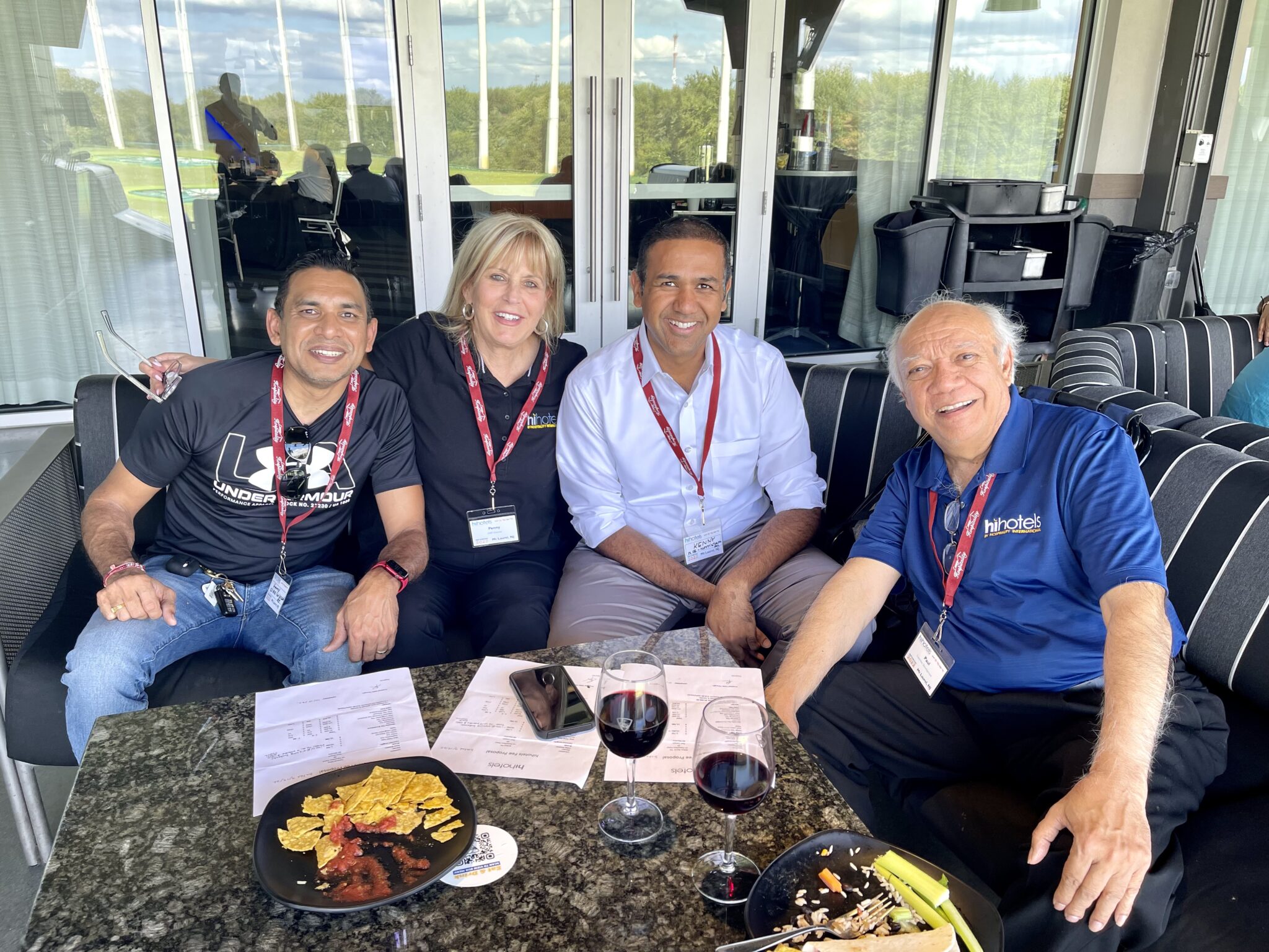 hihotels 2022 Northeast Mini-Convention Photo Recap - hihotels